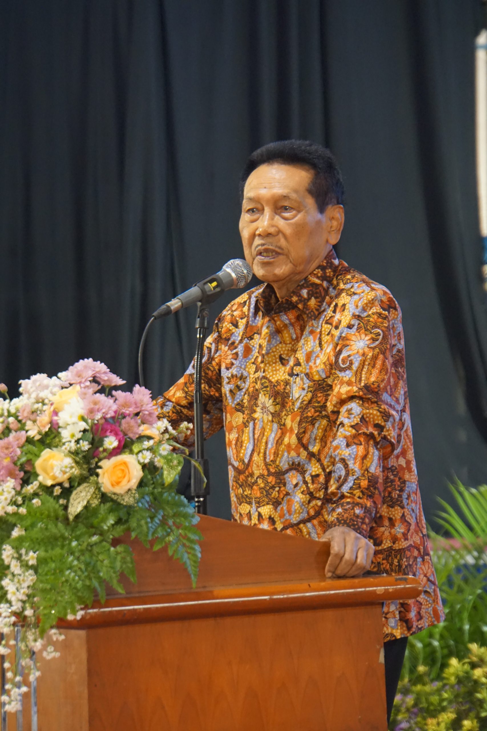 Wisdom from Prof. Thomas: Dorong Menuju Universitas Ma Chung Unggul ...