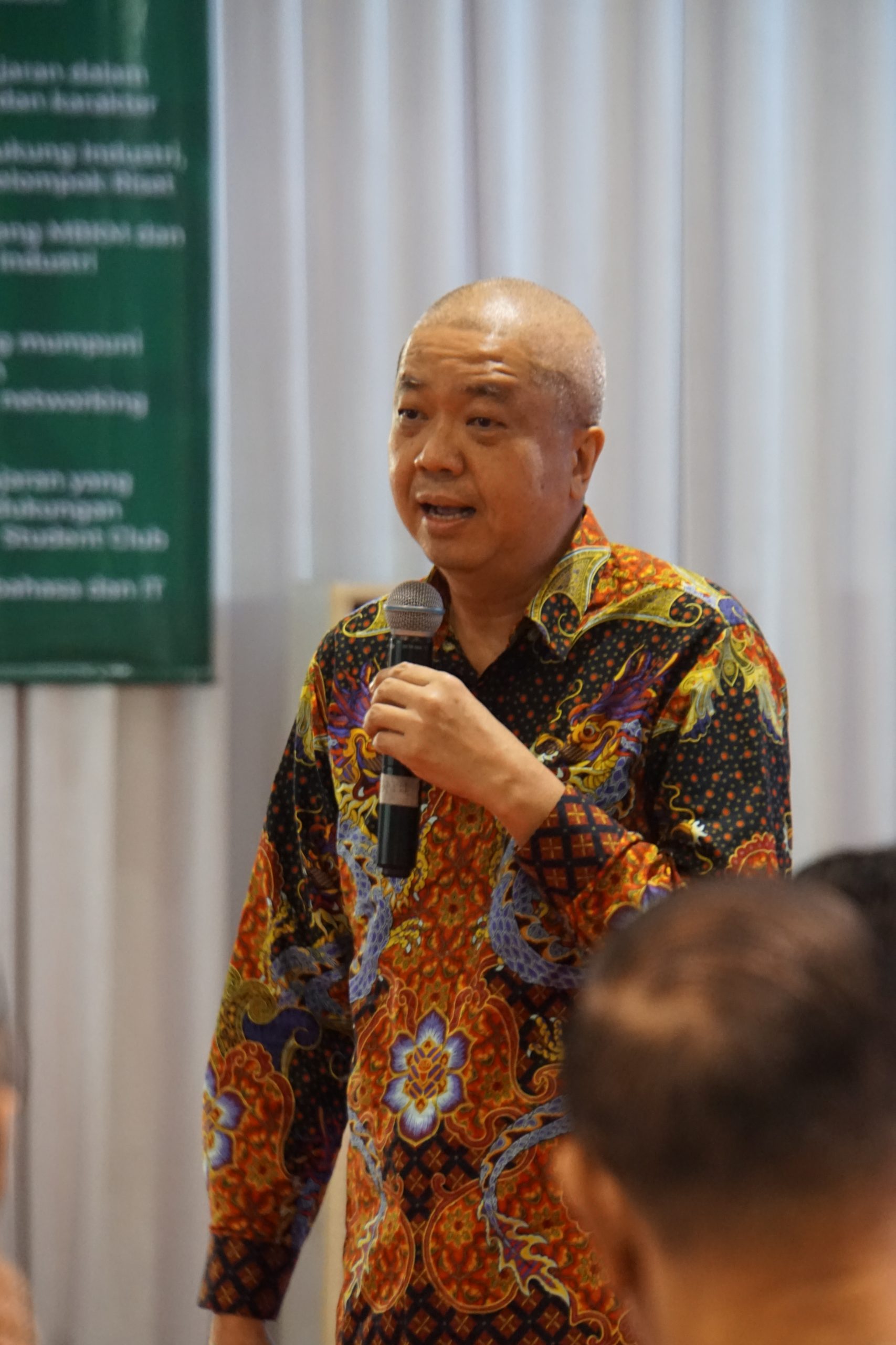 Komunikasi Efektif adalah Kunci - #1 Universitas Ma Chung